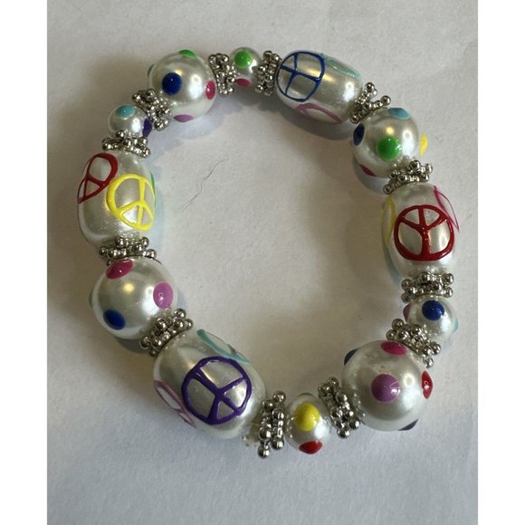 Feona | Jewelry | Fiona 3d Flux Pearl Peace Signs And Pokey Dots Hand ...